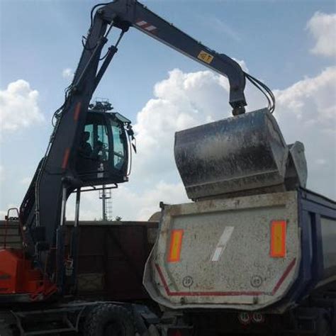 Clamshell Grab Coyle Equipment Services