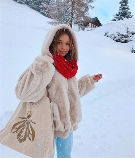 Пин от пользователя Юлия Медведева на доске My Снежная фотография Модели Позы моделей