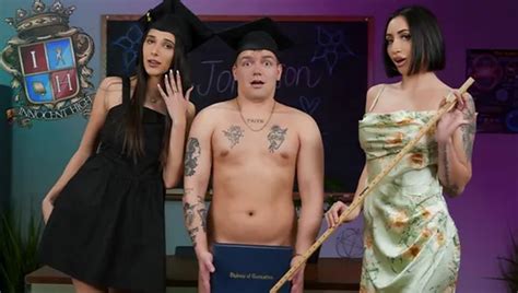 Free Graduation Porn Videos XHamster