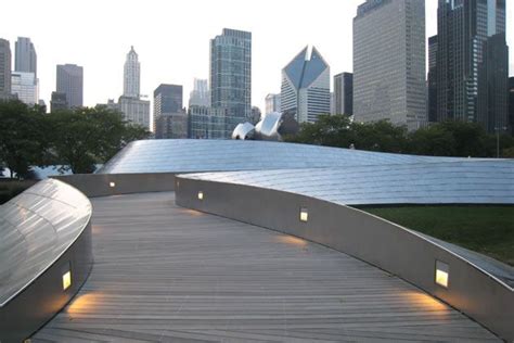 Pb Pedestrian Bridge Millennium Park Modern Pedestrian Bridge