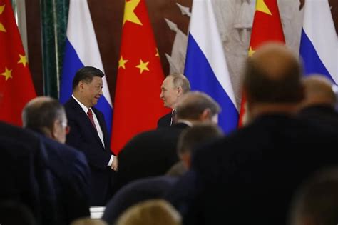 Путин и Си Цзиньпин подчеркнули важность устранения первопричин украинского кризиса