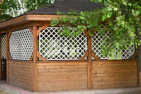 A Guide To Installing Wood Lattice Panels For Homes In The Philippines