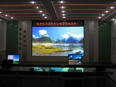 모컴테크 빔프로젝터 스크린 설치 예시 주모컴테크