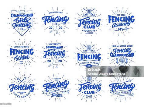 빈티지 펜싱 엠블럼과 스탬프 세트 파란색 배지 광선이 있는 흰색 배경의 스티커 펜싱에 대한 스톡 벡터 아트 및 기타 이미지
