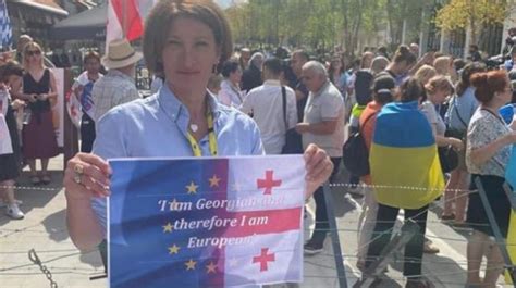 “რუსთავი 2“ თამარ ნუცუბიძემაც დატოვა