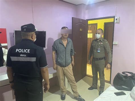 Photo Gallery จับหนุ่มใหญ่ชาวจีนเสพยาบ้าเมาดีดหนัก อาละวาดโวยวายคาโรงแรมฯ เชียงแสน