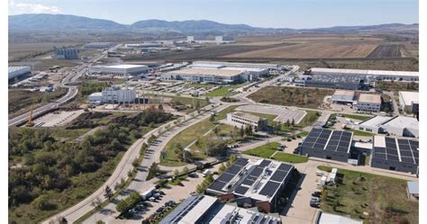 Изграждат нов дигитален хъб в Индустриален парк София Божурище за над 6 млн лв