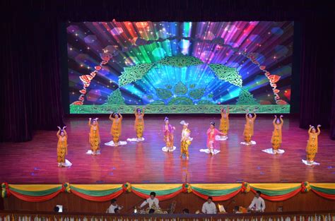 “အသက်ထက်မြတ်သော ဂုဏ်သိက္ခာ” ဆို ငို ပြော ဇာတ်‌တော်ကြီး တင်ဆက်ကပြ၊ နိုင်ငံတော်စီမံအုပ်ချုပ