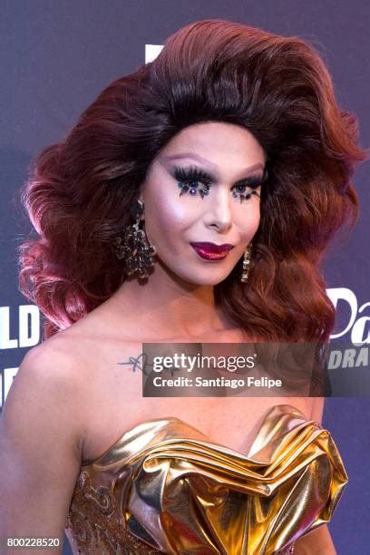 Trinity The Tuck Taylor Photos And Premium High Res Pictures Getty Images