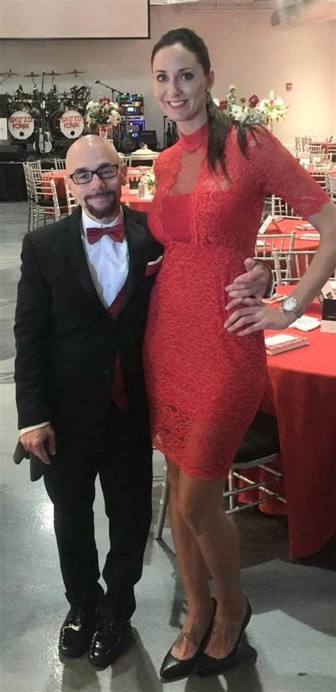 Pin By Marty Mcgahan On Tall Women Tall Women Tall Girl Tall Girl