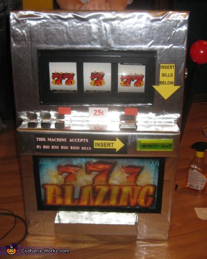 Homemade Slot Machine Costume Photo 35