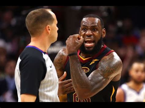 NBA 심판 실수모음 심판도 사람이야 심판 낭심 저격 심판 수난시대 YouTube