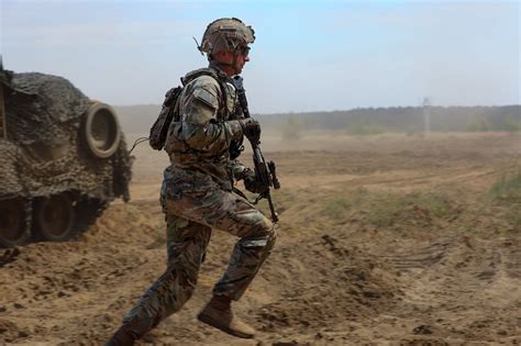 The Role Of The Squad Leader Article The United States Army