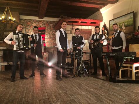 “Арена Бенд ” најавуваат нова песна со видео запис Estrada Plus