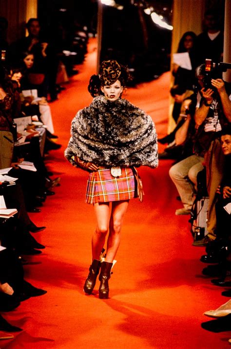 How Vivienne Westwood Dressed The Sex Pistols And Shaped Punk Cnn