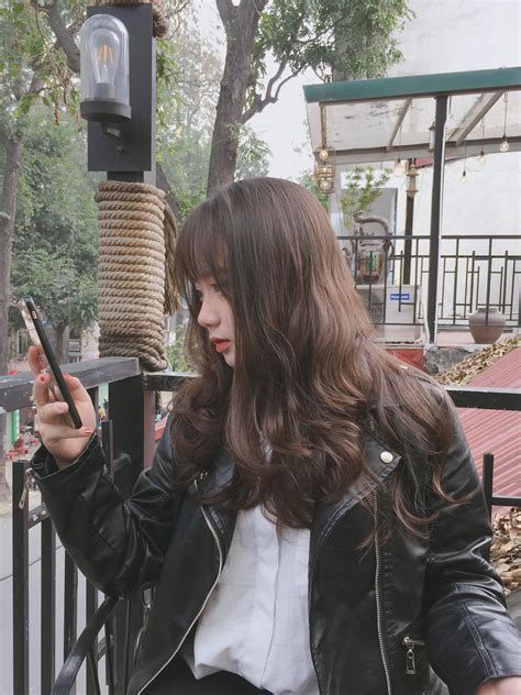Thiếu Nữ Sài Gòn Nổ Inbox Vì Loạt ảnh đeo Kính Xinh Vượt Mức