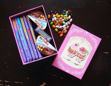 Pin by tatiana__chernikova on Бокс подарочный | Candy gift box, Sweet ...