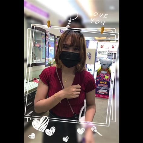 幸福花絮 威世登時尚珠寶 斗六民生店 幸福見證活動花絮 威世登斗六民生門市 32週年慶感恩募款捐救護車 ⭐天天捐款⭐善的循環 ️把小愛
