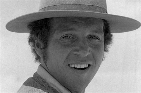 Exploring Robbie Vintons Career And Net Worth In The Entertainment Industry Cole Magazines