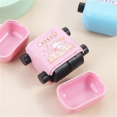 100 가지 교육 연습 문제 롤링 스탬프 덧셈 및 뺄셈 스탬프 곱하기 및 나눗셈 도장 예술 및 공예 Diy 장난감