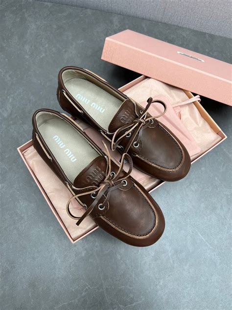 Лоферы Женский Мужской Miu Miu шоколадно коричневый размер 37 купить C доставкой на Ozon по