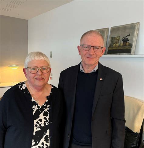 Ein Tøkk Frá Nes Kommunu Til Elisabeth Joensen Eysturoyarportalurin