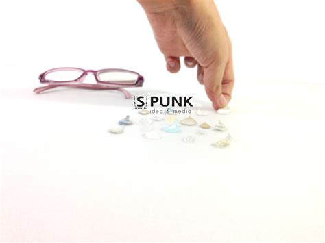 수수로스 안녕하세요😄 달콤한 구움과자와 시원한 커피를 즐길 수 있는 곳 수수로스 목요일 오픈했습니다🙌 오늘 저희는 다쿠아즈 7종 브라우니 흑임자밤크럼블 바스크치즈