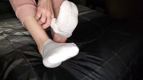 First Slow Motion Sock Removal Xxx Mobile Porno Videos Movies IPornTV Net
