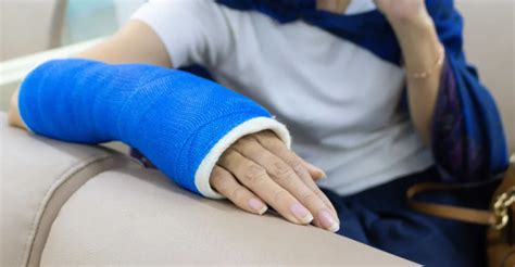 Ulnar Gutter Splint Cast Short Arm Splinting Technique General Steps