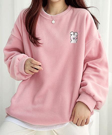 🐰보들후리스🐰 깡총 후리스 맨투맨 💗기모 기모맨투맨 후리스맨투맨 겨울맨투맨 오버핏 오버핏맨투맨 학생맨투맨 자수 귀여운맨투맨 캐릭터맨투맨 라운드 따뜻 빅사이즈 왕오버핏 겨울옷