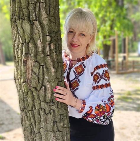 Дуже ніжні млинці на воді Тісто 3 яйця дрібка солі 3 ст л цукру 1 ч л цукру для налисників з