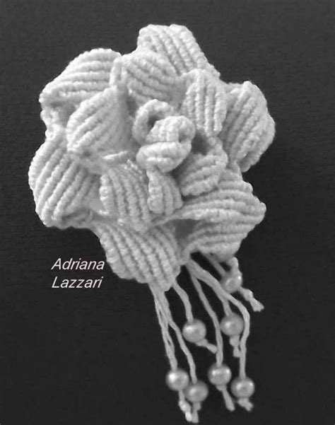 1000 Images About Macrame Loops Knots Braids On Pinterest Macrame Owl Micro Macrame