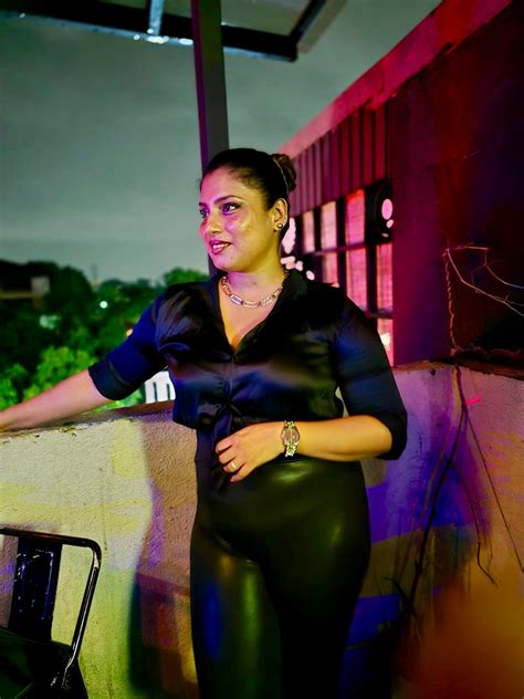 Thilini Prasadhi Added A New Photo Thilini Prasadhi