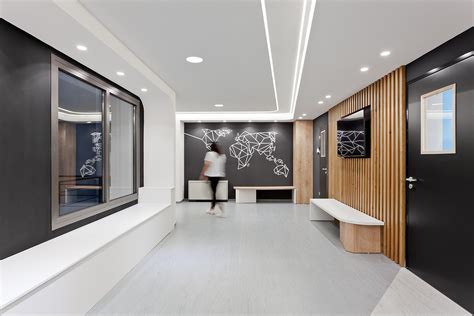 ΜΗΤΡΟΠΟΛΙΤΙΚΟ ΚΟΛΛΕΓΙΟ στην Πάτρα Ipma Constructions Architecture Archisearch