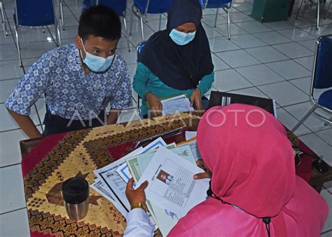 Pelaksanaan Ppdb Tingkat Sma Di Banten Antara Foto