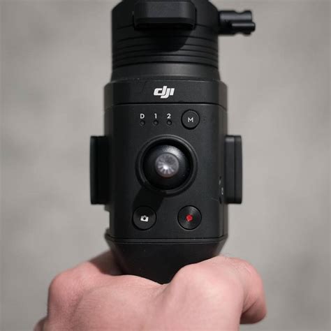 Ronin-S – первый однорукий стабилизатор DJI для зеркальных и ...