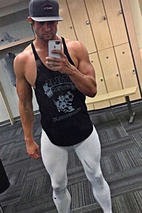 Mens Training Gear Gym Wear Men Mens Workout Clothes Hot Gym Outfits
