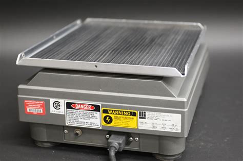 Lab Line Titer Shaker Model 4626
