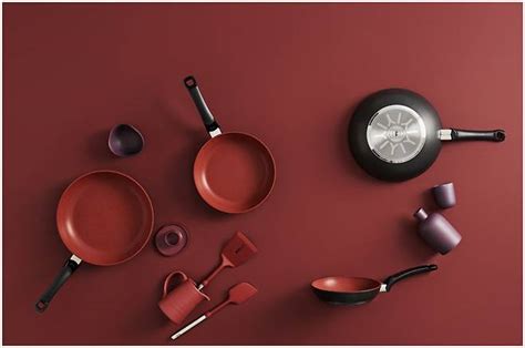 밸런타인데이 홈 파티 준비는 빨간 팬으로 휘슬러 센소레드 프라이팬