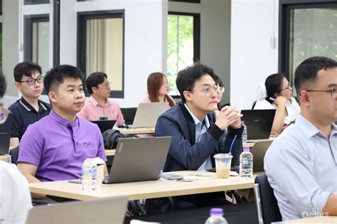 ข่าวสาร Mids Cmu จัดอบรมเชิงปฏิบัติการ Generative Ai สำหรับบุคลากรทางการแพทย์ของโรงพยาบาล