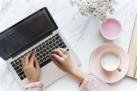 Optimizing Website Menus For Easy Access To Inform Generative Ai