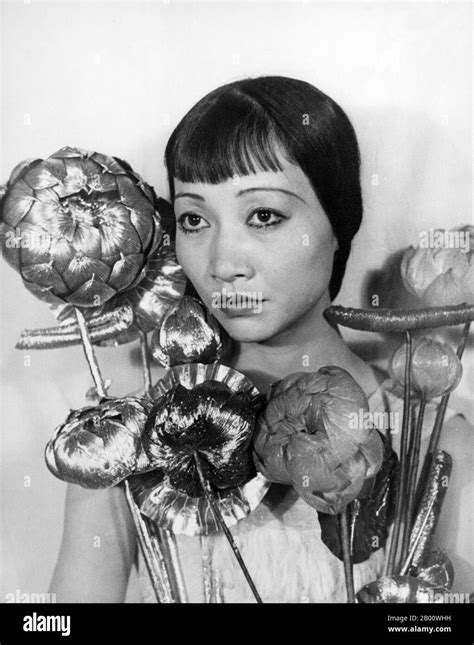 Anna May Wong Dragon