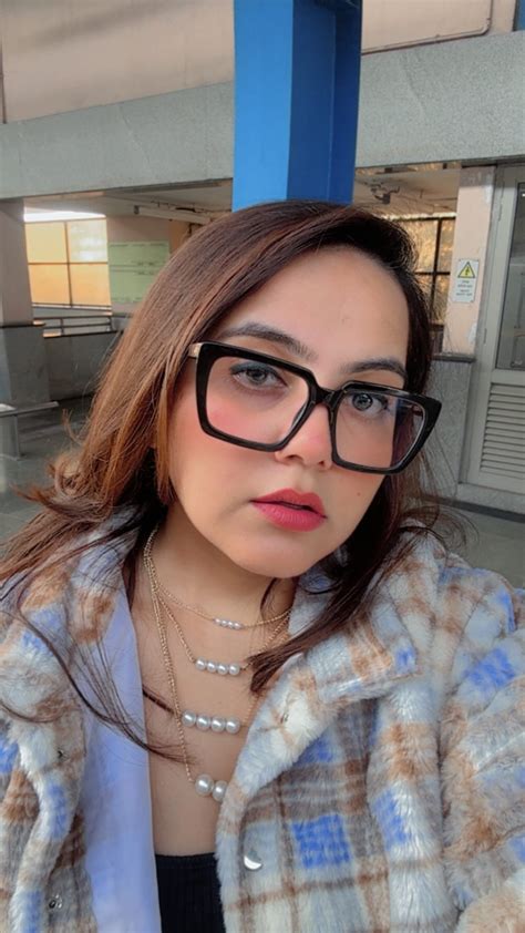 Hie Lets Connect