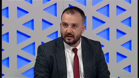 Телевизија 24 Лефков за ТВ 24 Со поканата за средба Рама се обидува да ги спаси Ковачевски и