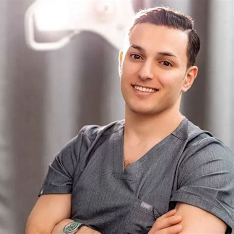 Model Beaten Turned Into ‘sex Slave By Plastic Surgeon Lawsuit Claims The Advertiser