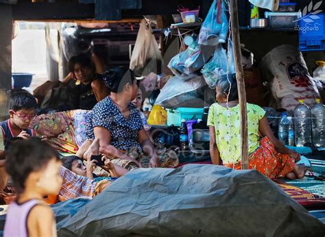 လေးကေ့ကော်စစ်‌ဘေးရှောင်တို့ရဲ့ သင်္ကြန်အကြိုနေ့မြင်ကွင်း သံလွင်ခက်