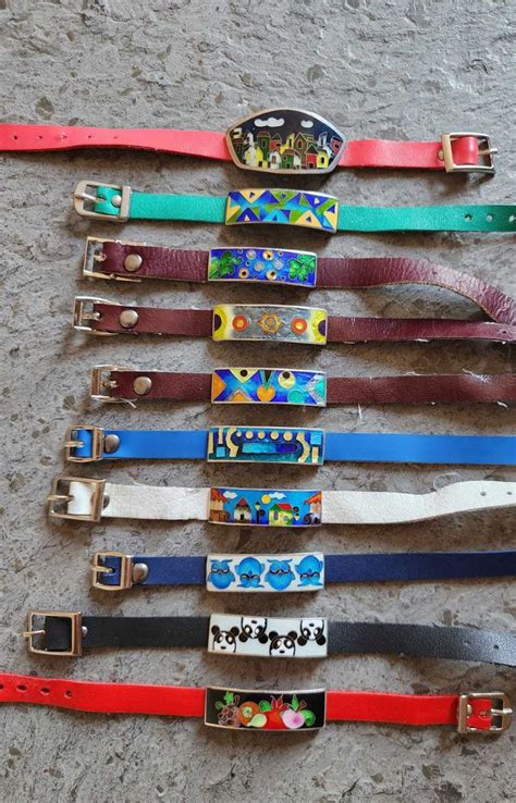 Pin De Kaxabery Em ტიხრული მინანქარი