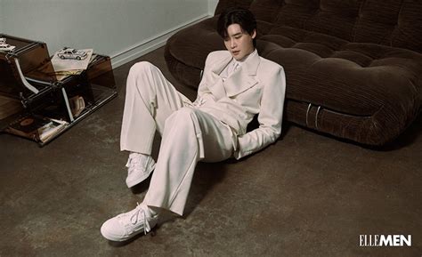 Lee Jong Suk