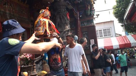 影片2023 4 15府城朱聖殿建館三十二週年紀念暨汪家謁祖晉香遶境9 府城朱聖殿汪家吳府二鎮神轎 廣澤尊王請上轎回駕 YouTube