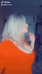 Curvy S Download And Share